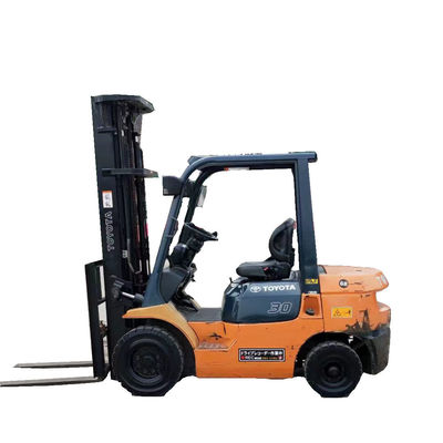 Original Japan Used Toyota Forklift 3 Ton With Higher Thermal Efficiency In Stock